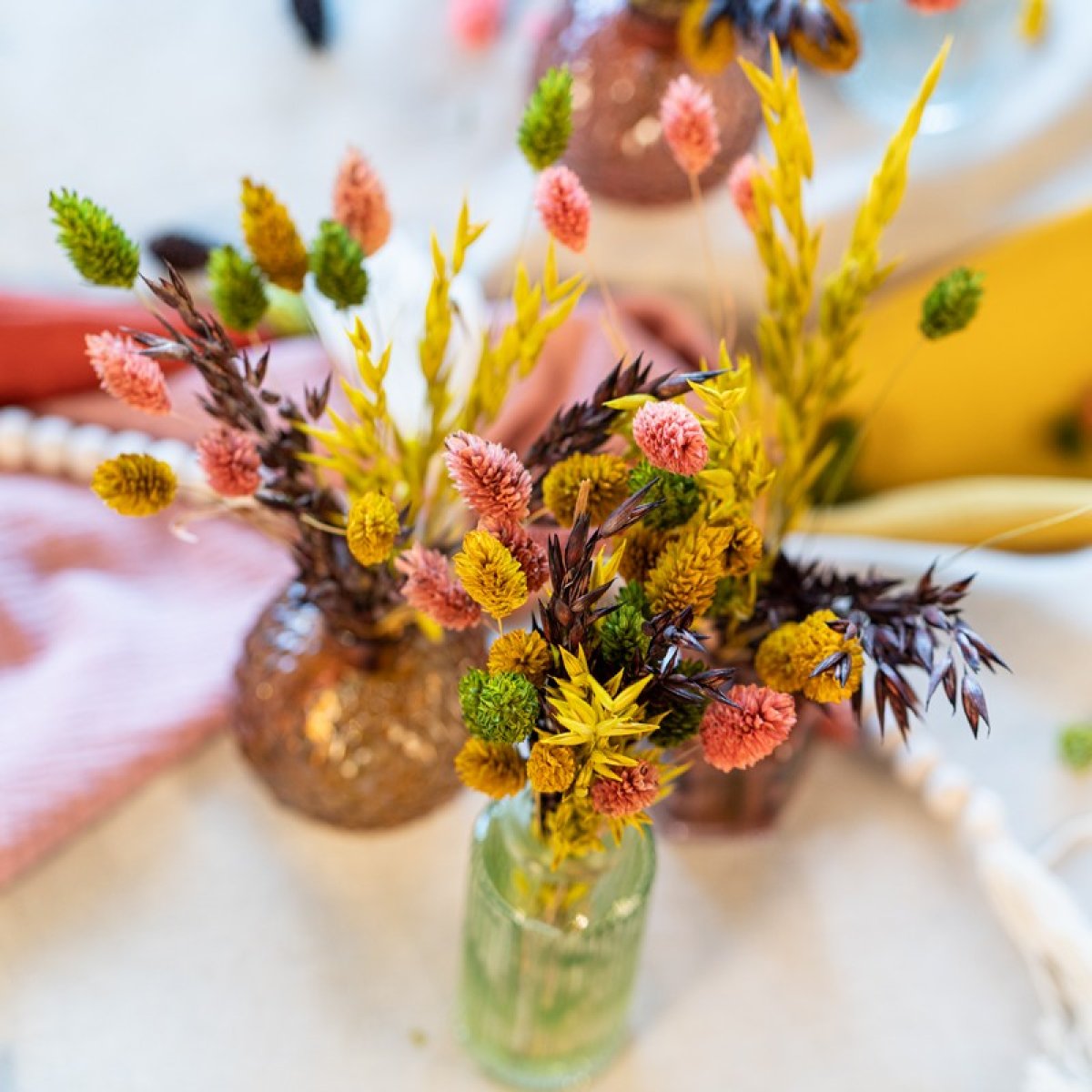 Kanariegræs Gul | 24T Levering på pynt til enhver anledning - Luxit.dk