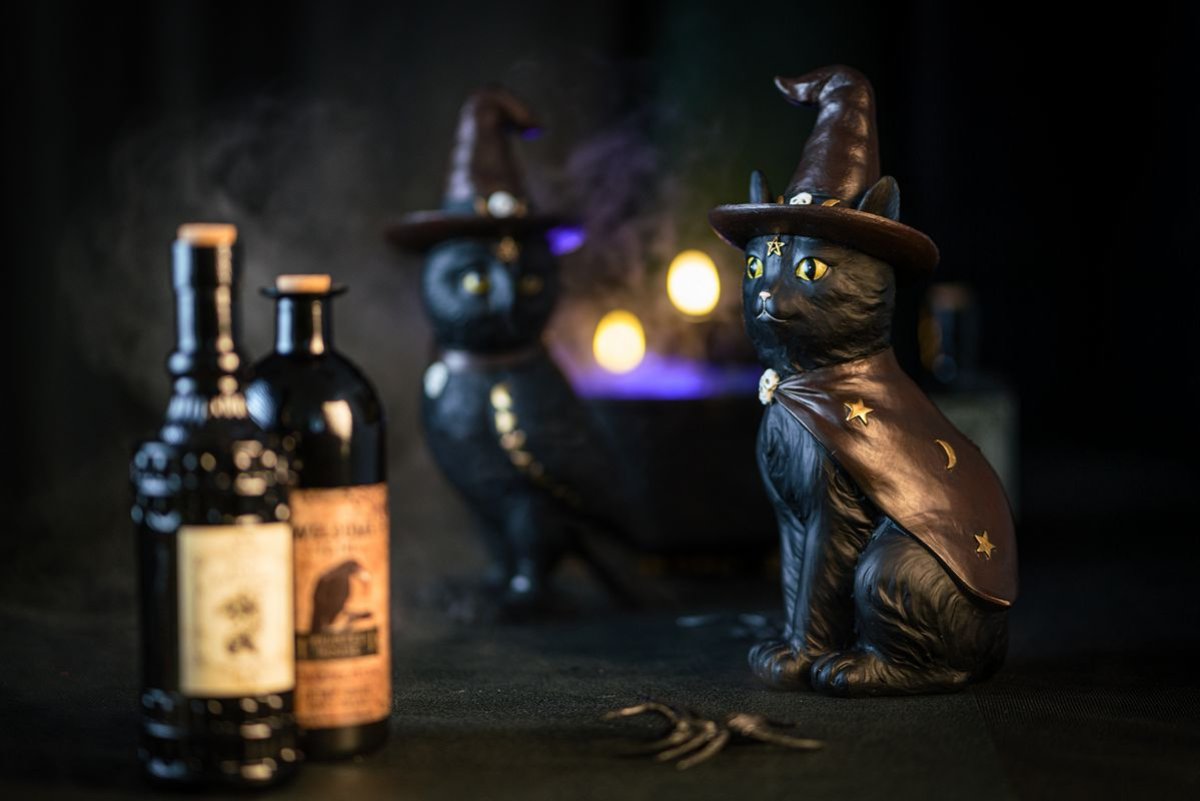 Magisk Kat | 24T Levering på pynt til enhver anledning - Luxit.dk