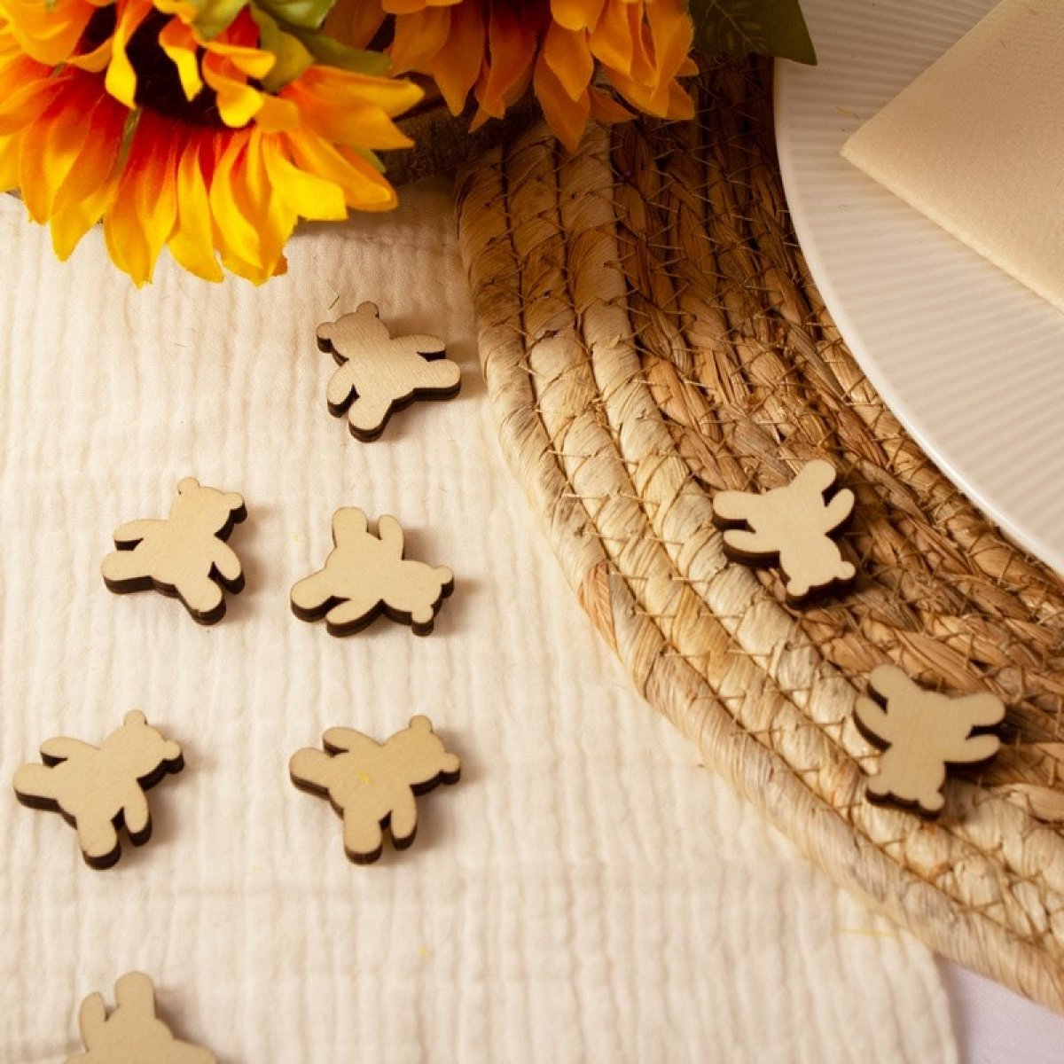 Bamse Træ Konfetti | 24T Levering på pynt til enhver anledning - Luxit.dk