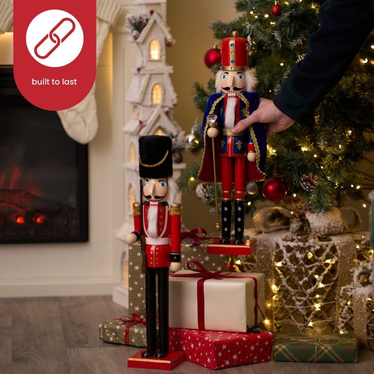 Træ Nøddeknækker Figurer | 24T Levering på pynt til enhver anledning ...